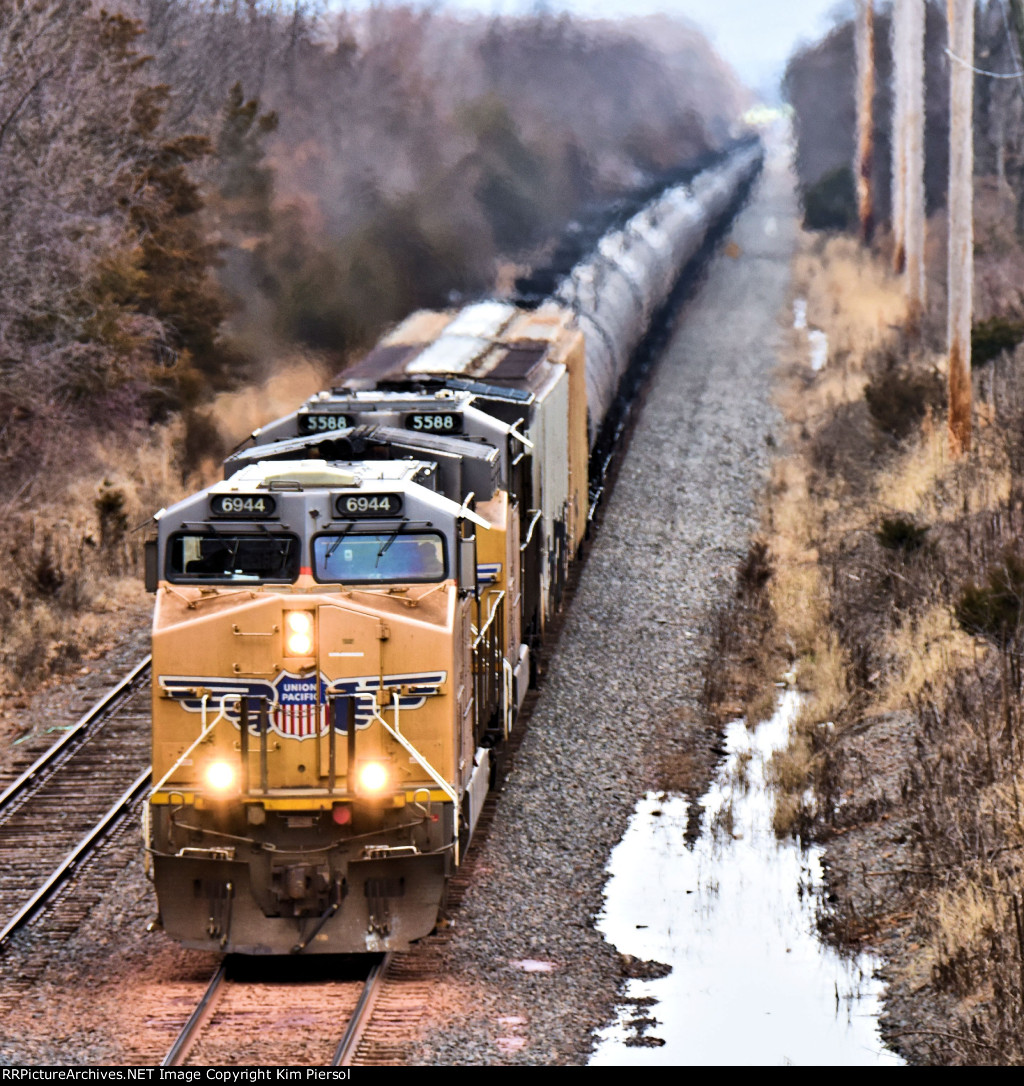 UP 6944 5588 CSX Train K610 Ethanol Loads